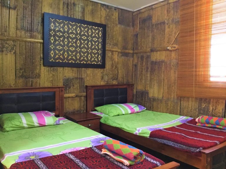 ACCOMMODATION – Borneo Tribal Village